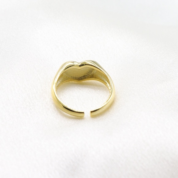 Jewelry | Gold Crying Face Ring | Poshmark